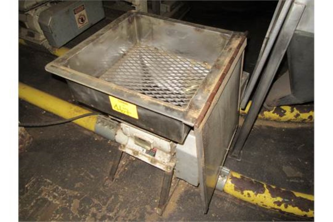 MAC RV-102 Rotary Airlock Valve with Hopper, Transamerican Equipment ...