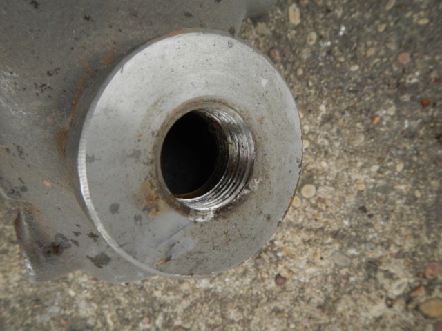 Fisher 3/4" 600 Class Threaded 316 Stainless Steel Control Valve ...