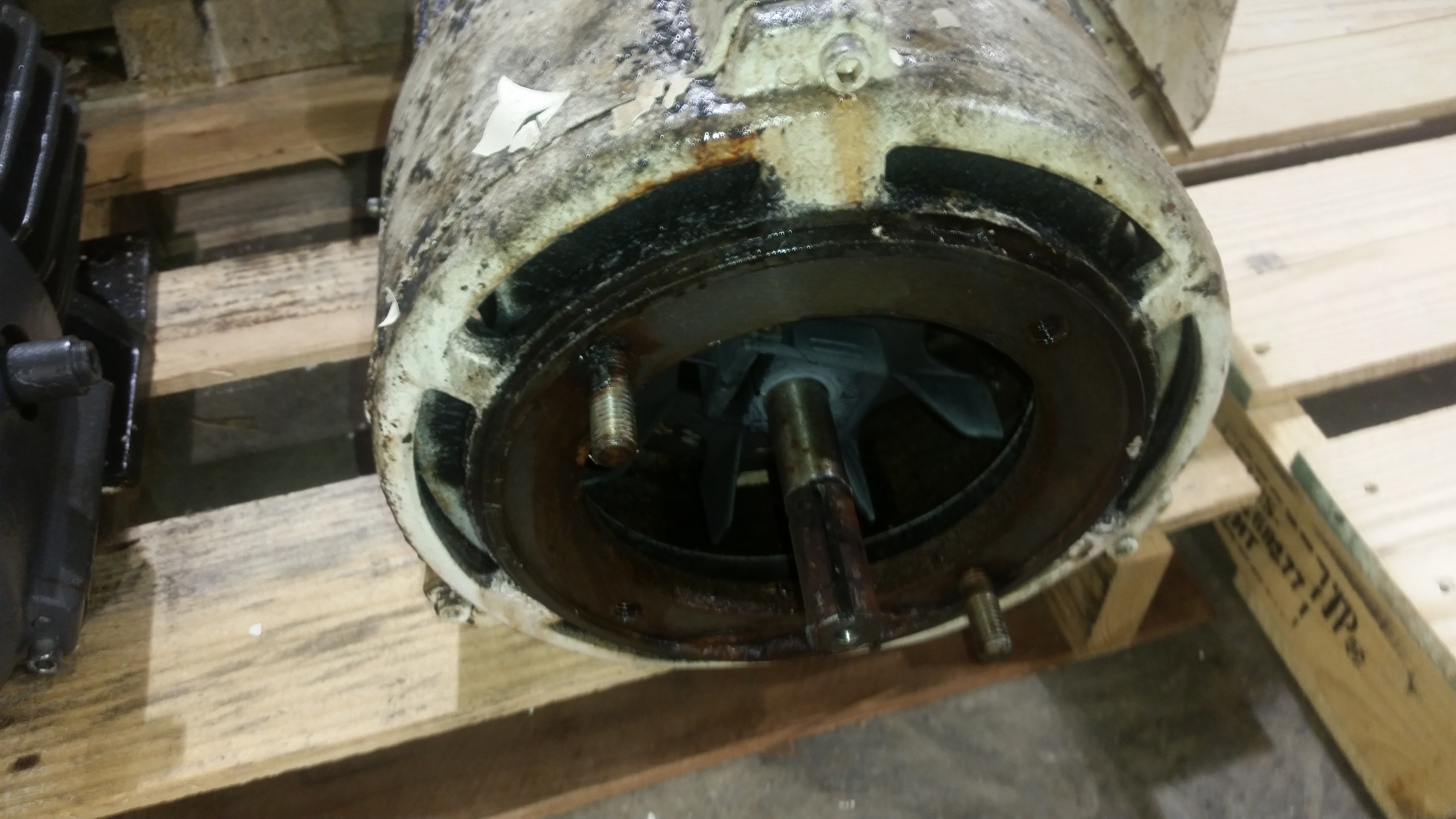 US Motors 3HP; 1175RPM; 460V; Frame: 215 D06 99083643 001 F ...