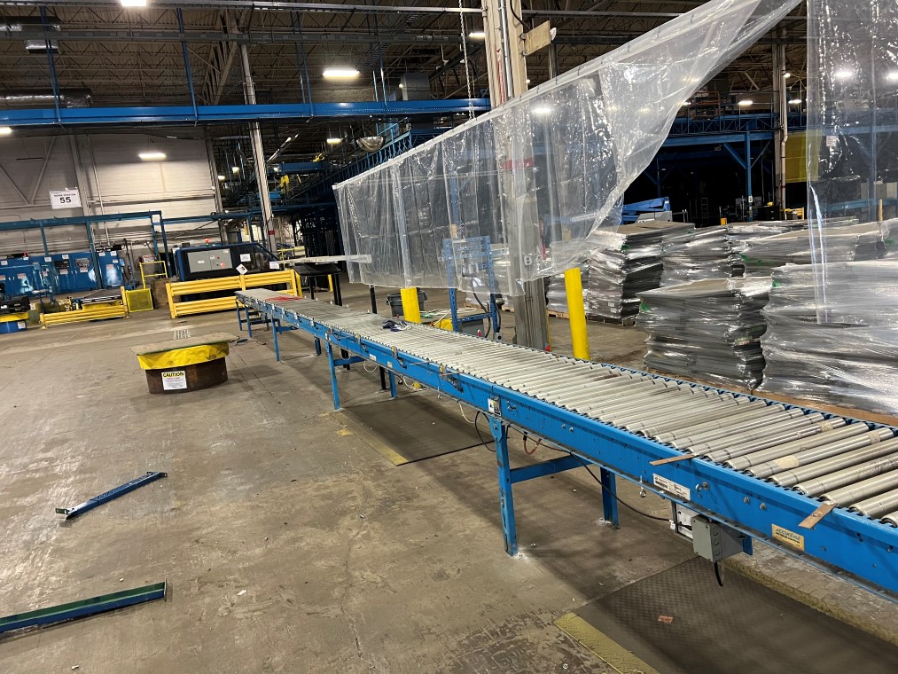 Accuglide 22 in. x 50 ft. Live Roller Conveyor, Transamerican Equipment ...