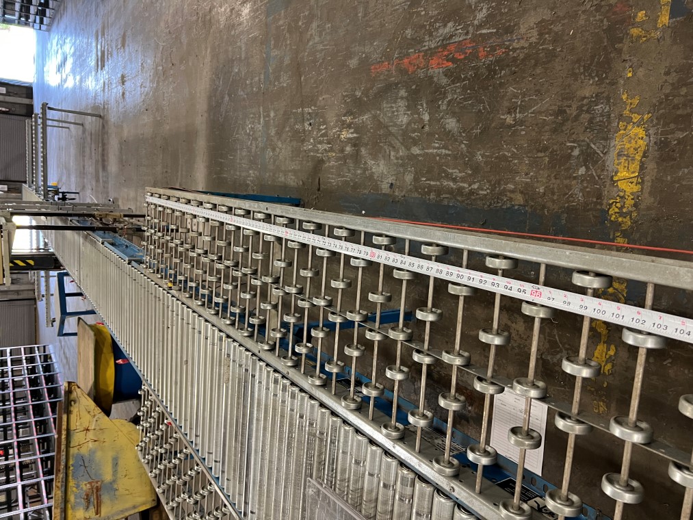 Accuglide 22 in. x 50 ft. Live Roller Conveyor, Transamerican Equipment ...