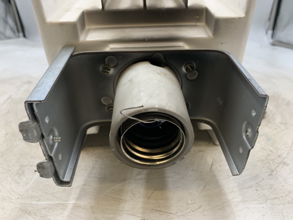 Phillips Day Brite HBO10XM48, 1000W, 480V, High Bay Light ...