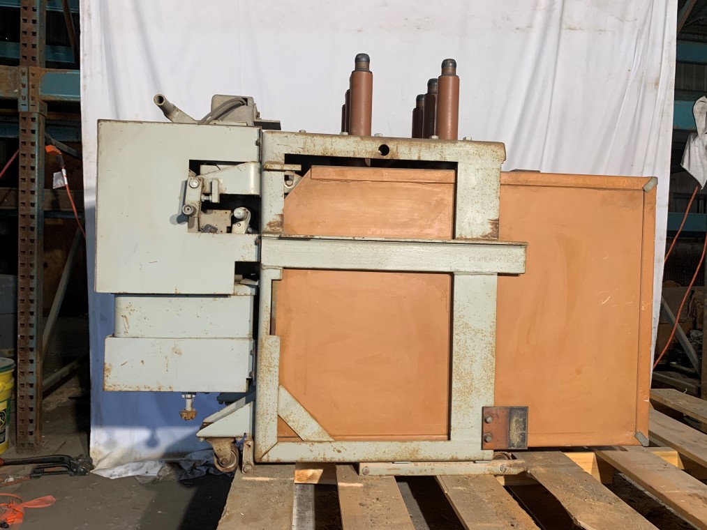 GE AM-2.4/4.16-150/250-3 MagneBlast Circuit Breaker 1200A, 4160V ...
