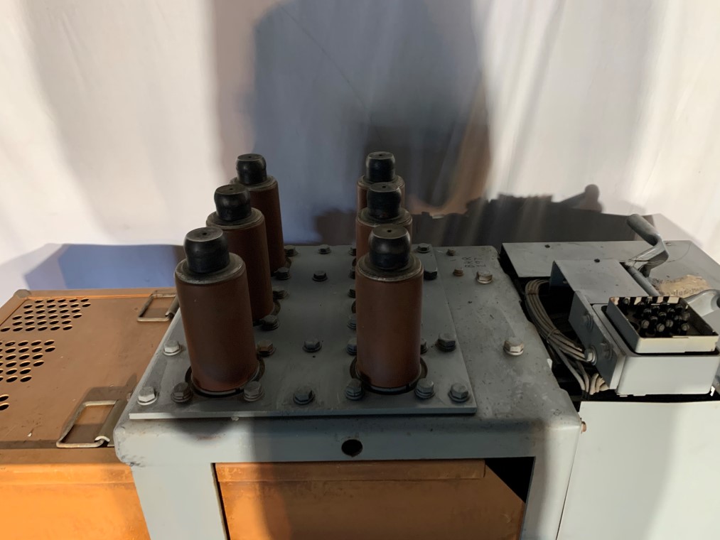 GE AM-2.4/4.16-150/250-3 MagneBlast Breaker 2000A 4160V EO/DO 12 ...