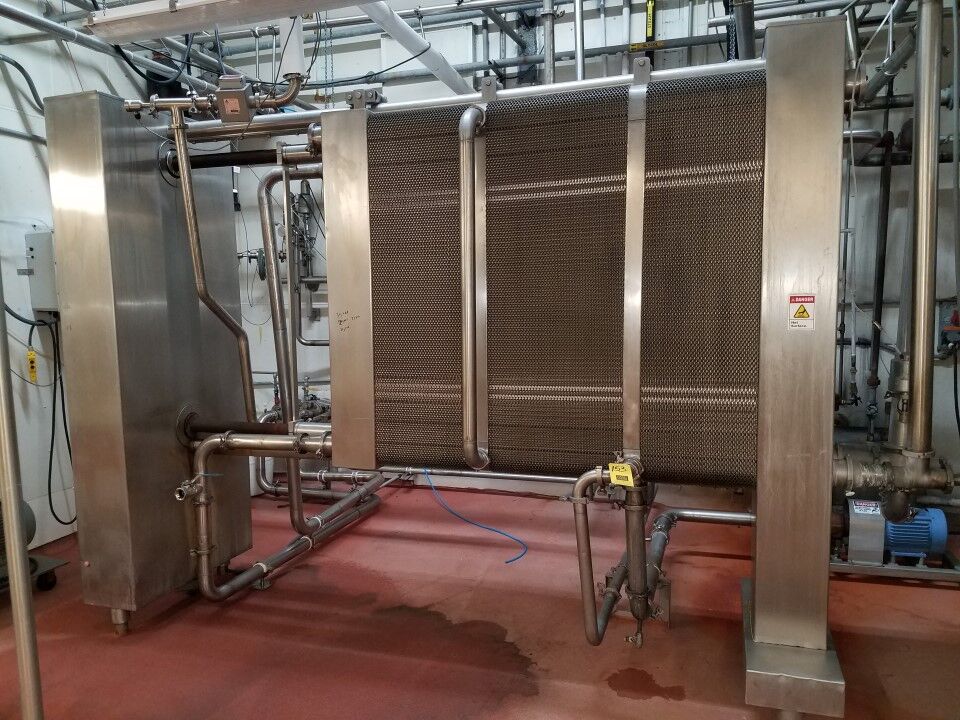 APV 20,000-30,000lb/hr Pasteurizer, Plate & Frame Heat Exchanger ...
