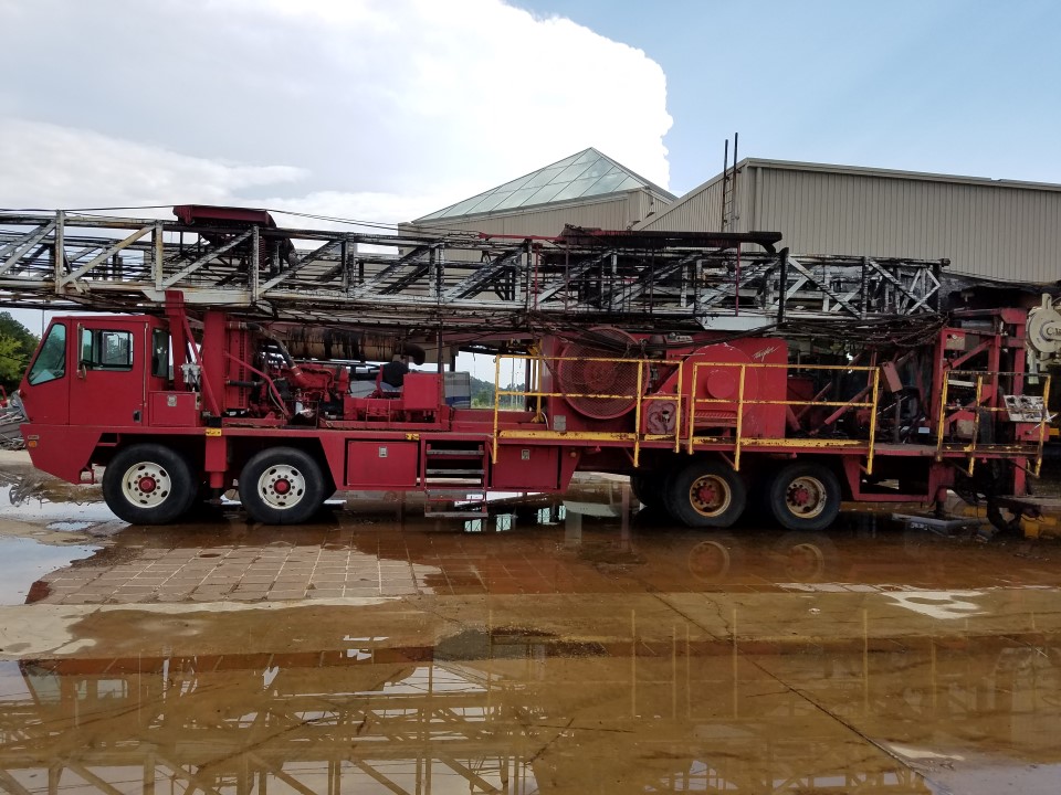 Taylor Industries TI500 Oil Well Service Unit / Workover Rig ...